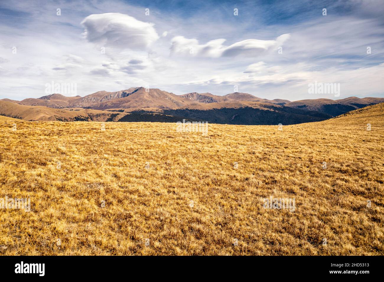 Landscape photograph of Mount Evans, Colorado Stock Photo - Alamy