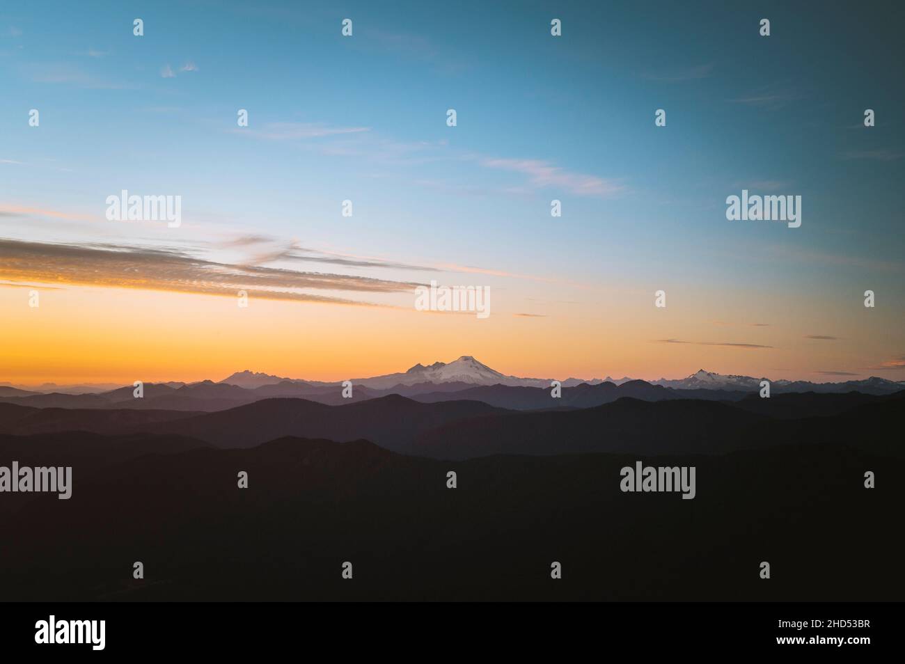 Hiking mount baker hi-res stock photography and images - Alamy