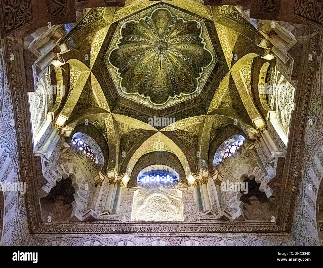 Dome mihrab mosque cordoba hi-res stock photography and images - Alamy