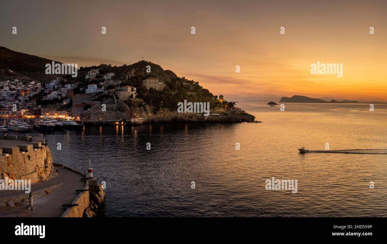 Ydra idra hi-res stock photography and images - Alamy