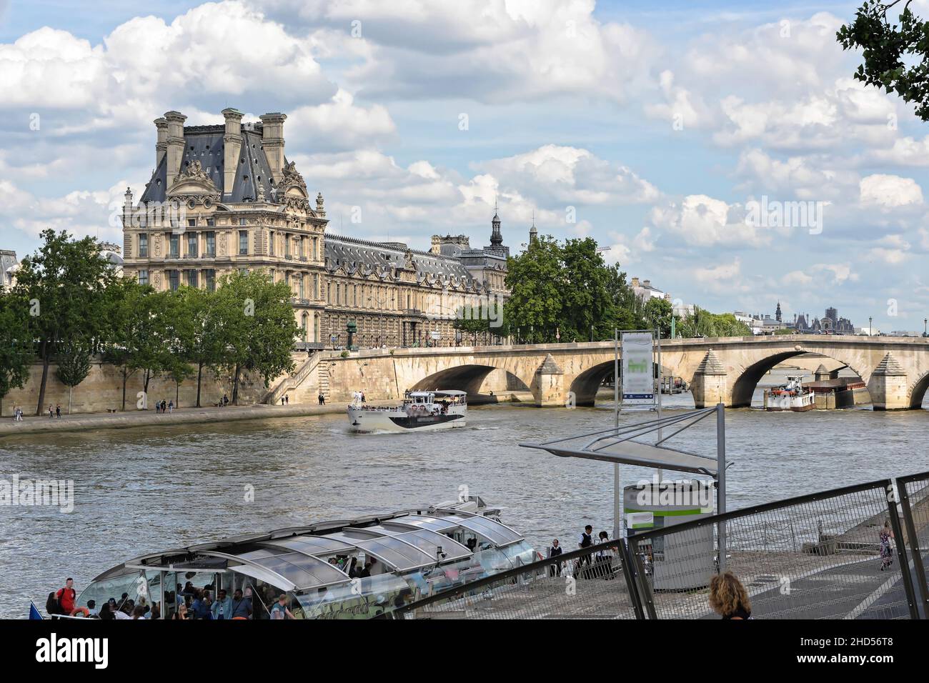The Seine Embankment in Paris. Water city landscape in the center of ...