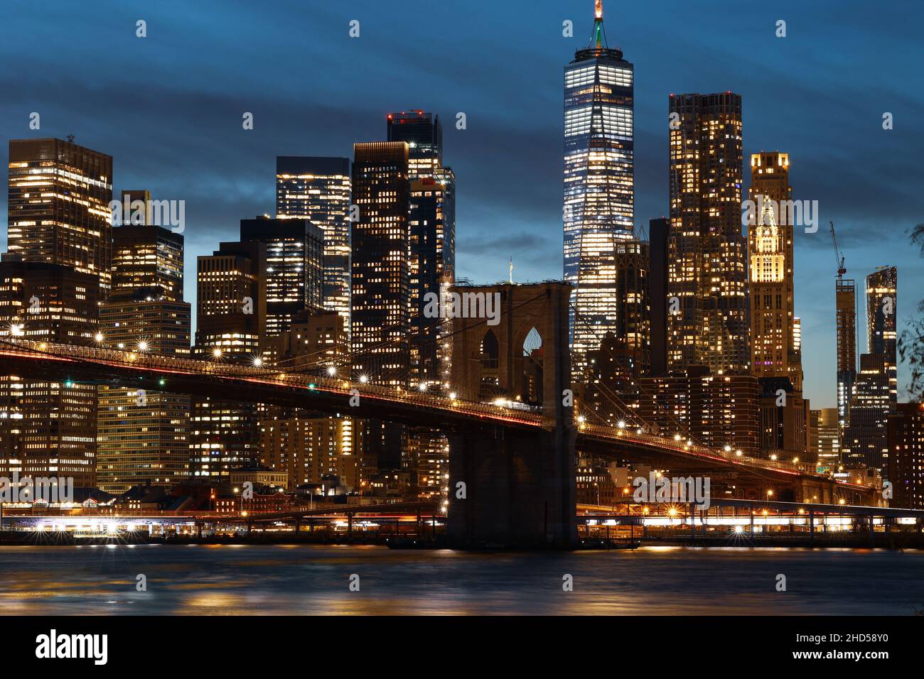 Scenic view of the Brooklyn Bridge in New York City, New York in the ...