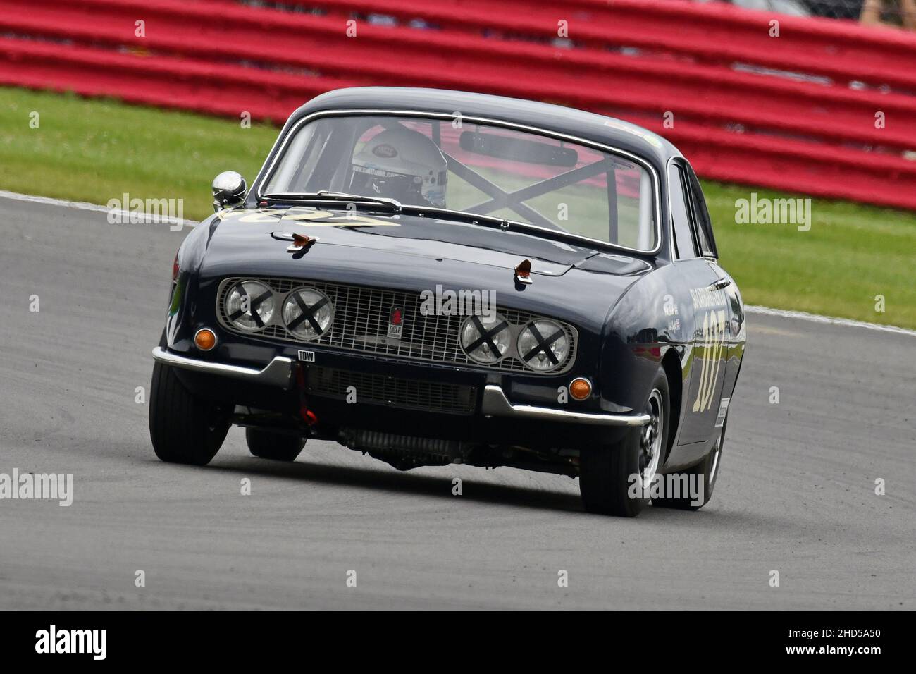 Ogle mini hi-res stock photography and images - Alamy