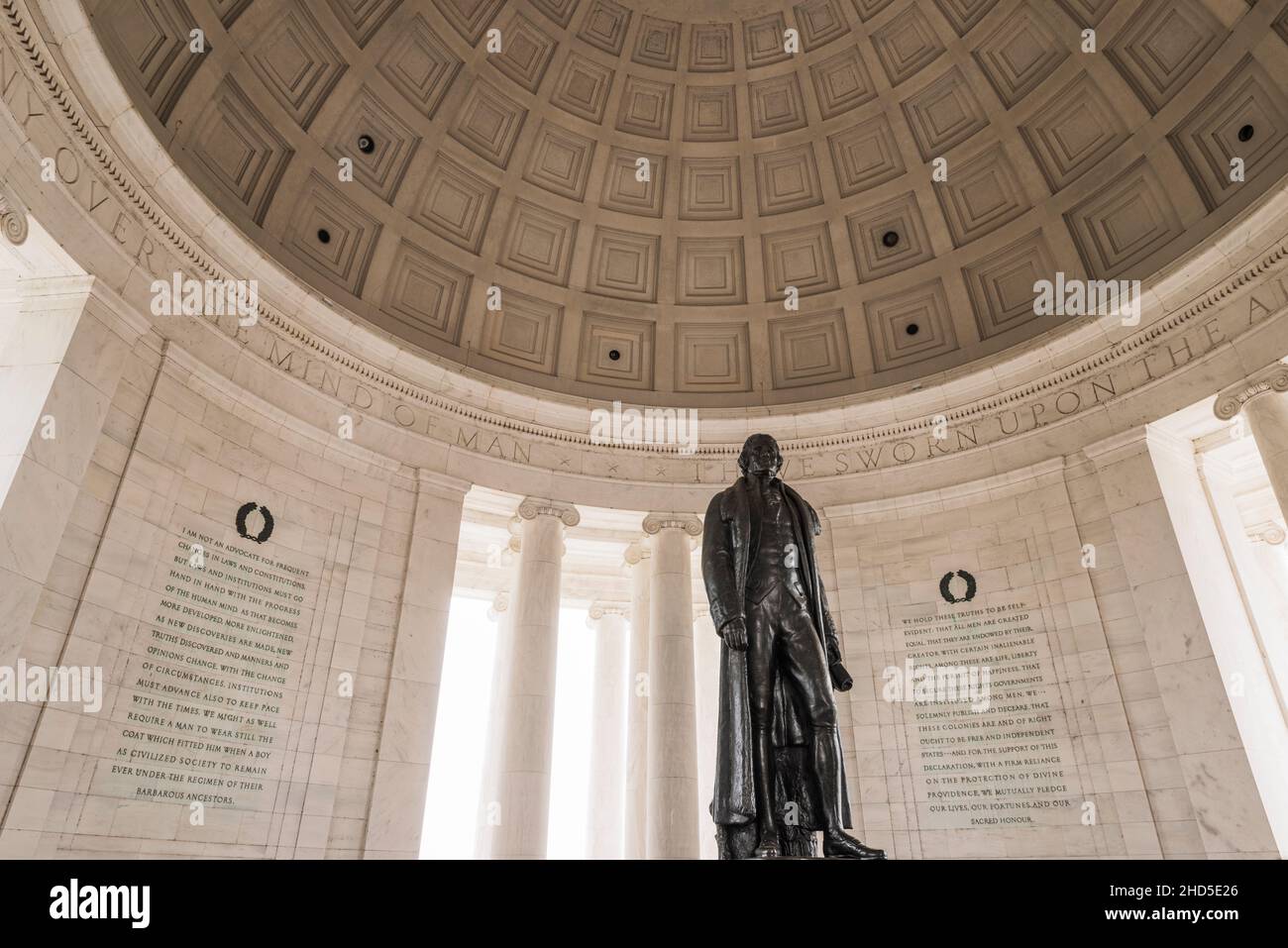 Statue and inscription inside the Thomas Jefferson Memorial, Washington ...