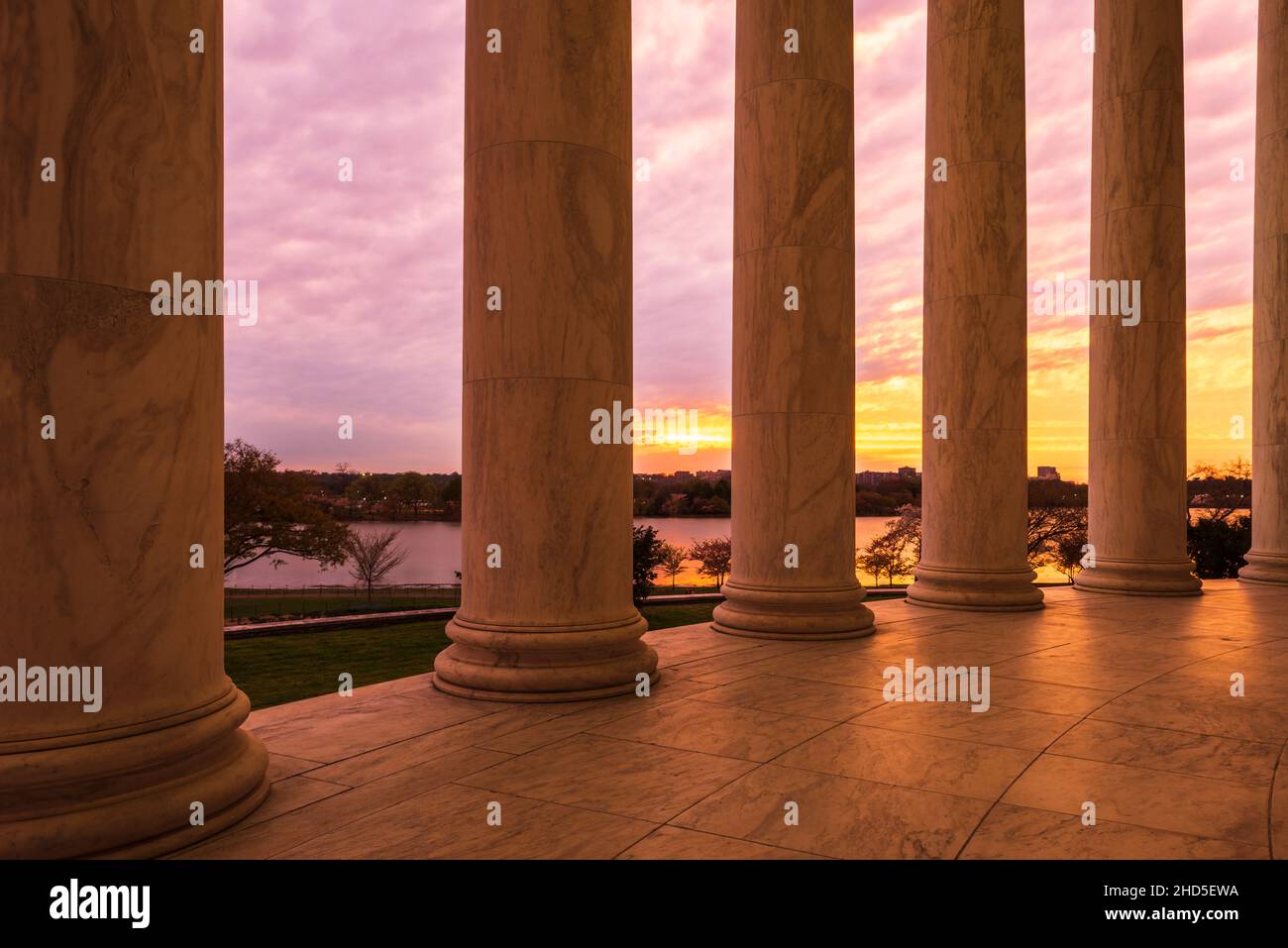 Sunset through columns at the Thomas Jefferson Memorial, Washington, DC ...