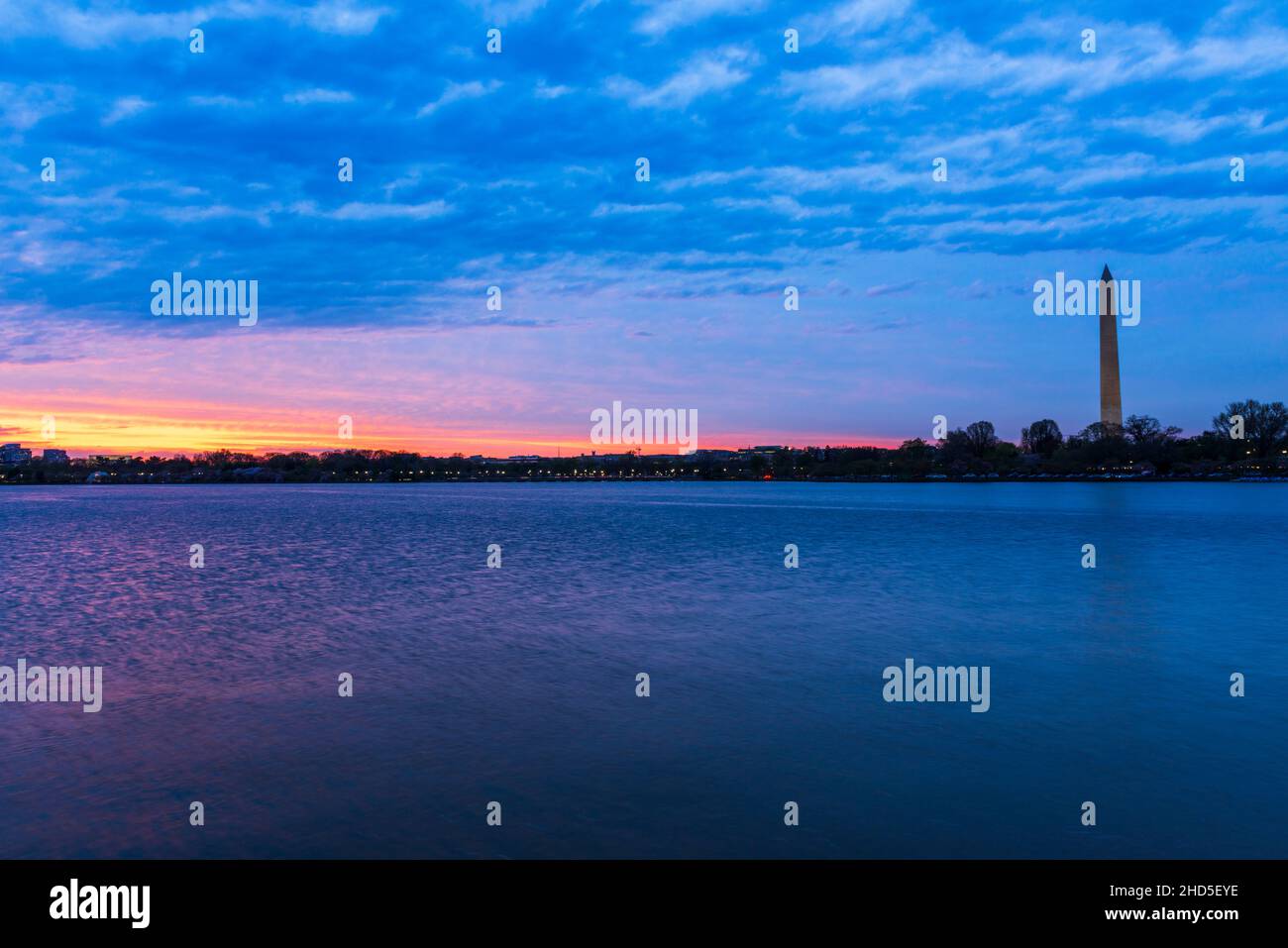 Tidal basin national parks hi-res stock photography and images - Alamy