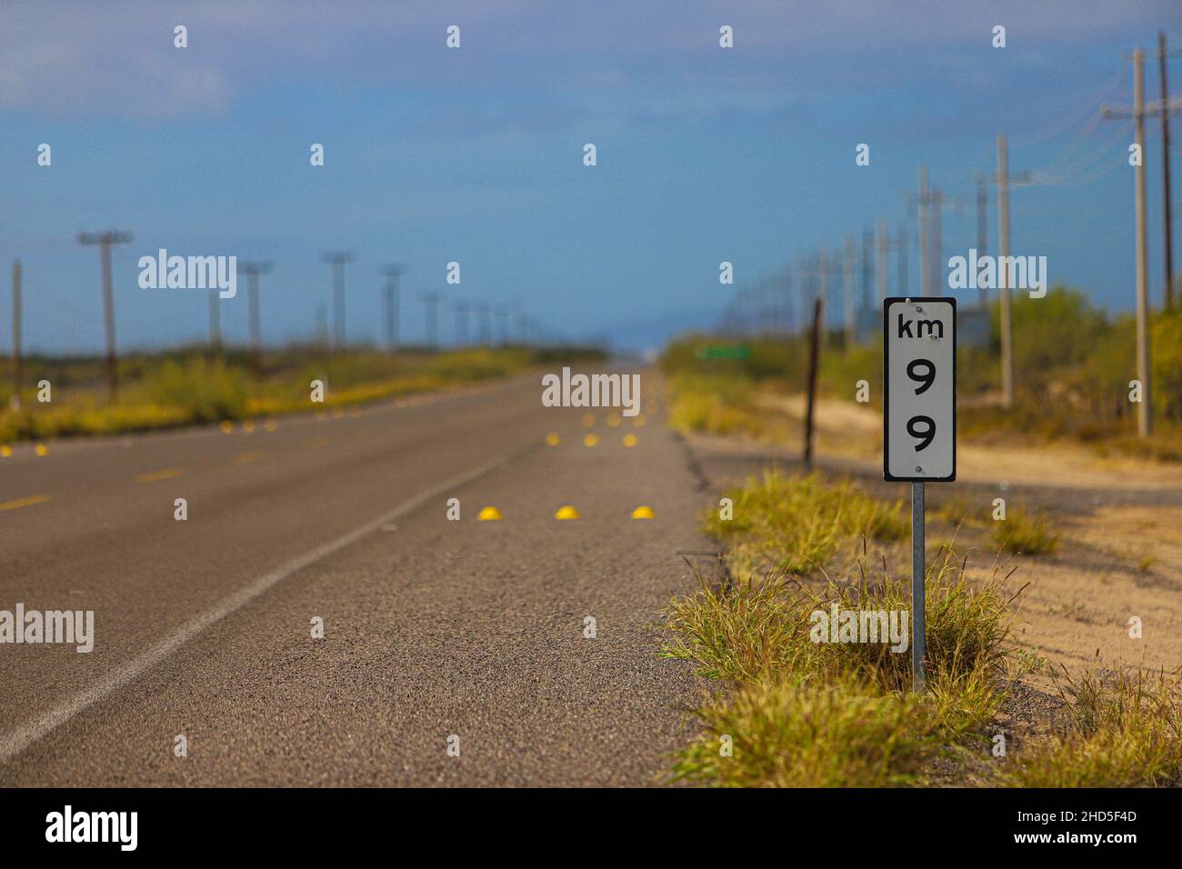 Acotamiento hi-res stock photography and images - Alamy