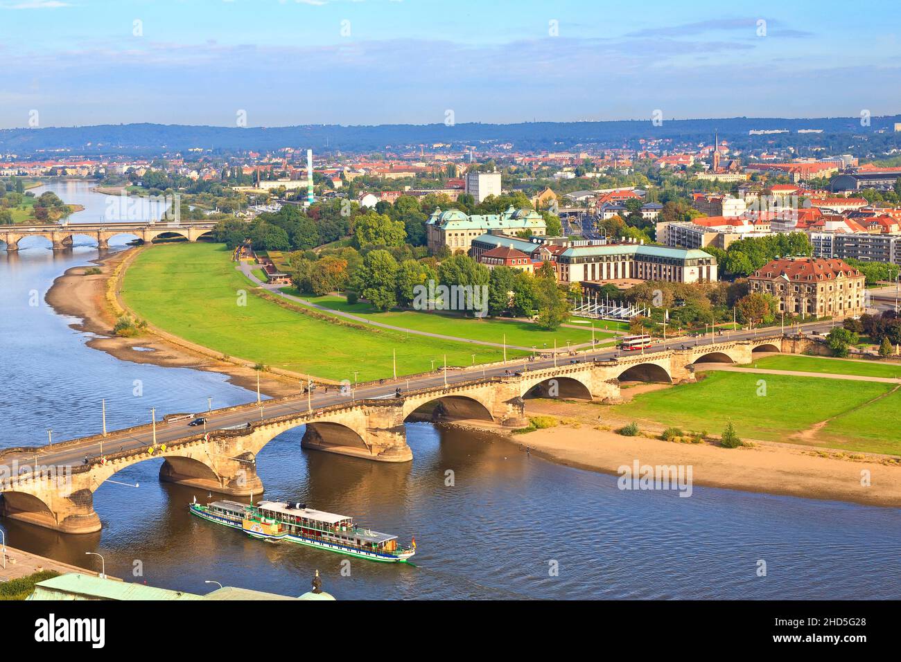 Elbe river hi-res stock photography and images - Alamy