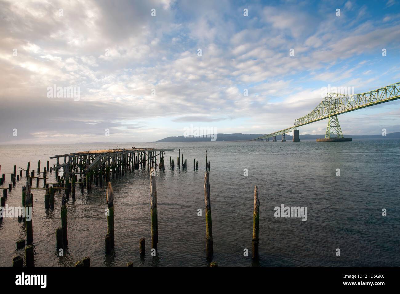 The Astoria-Megler bridge connecting Oregon to Washington across the ...