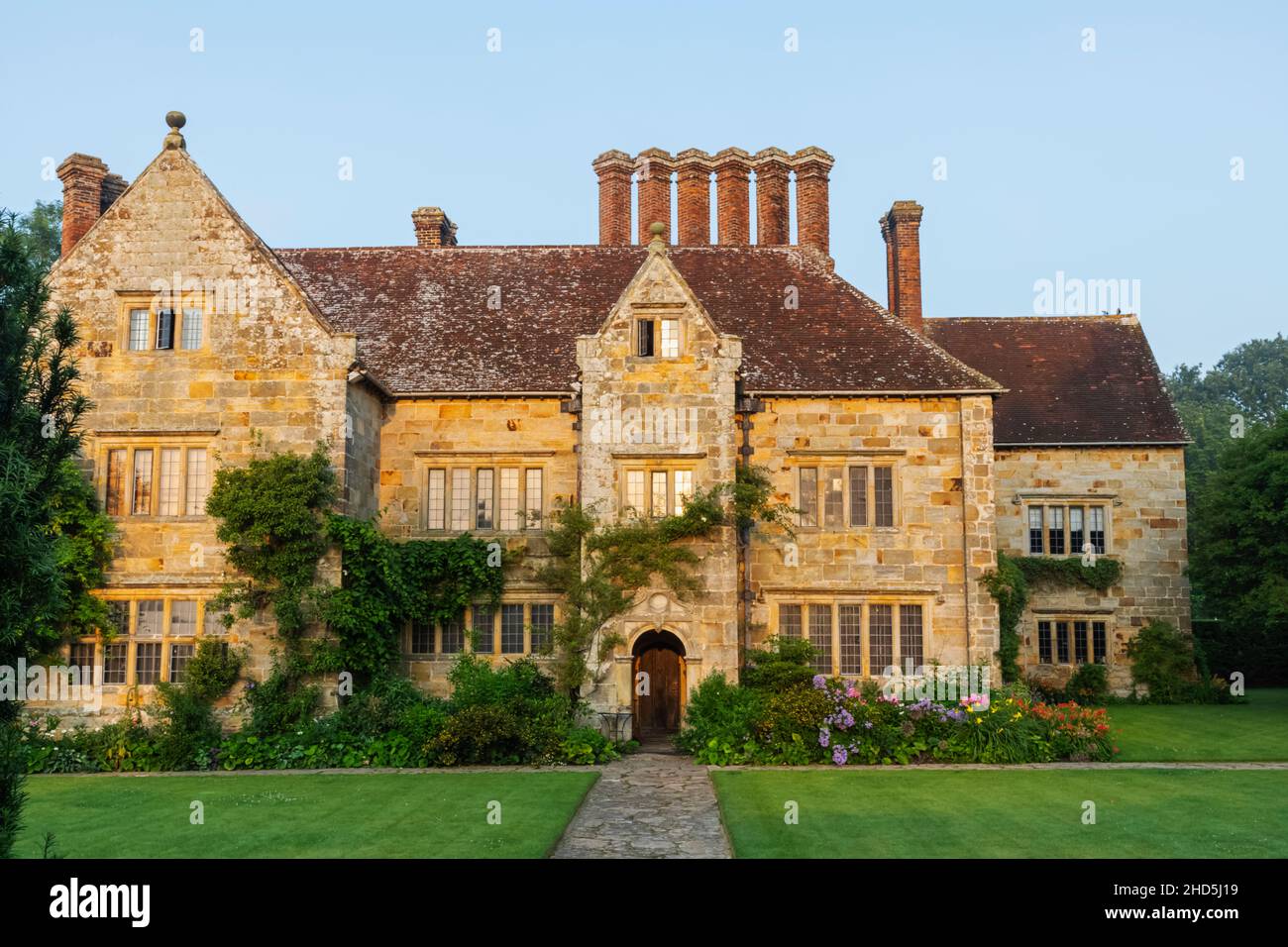 England, East Sussex, Burwash, Bateman's The 17th-century House and ...