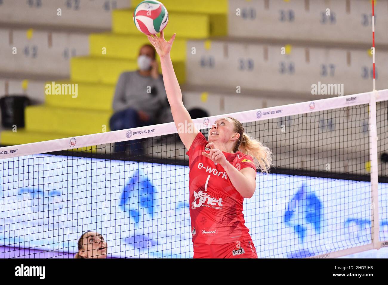 Jordyn poulter hi-res stock photography and images - Alamy