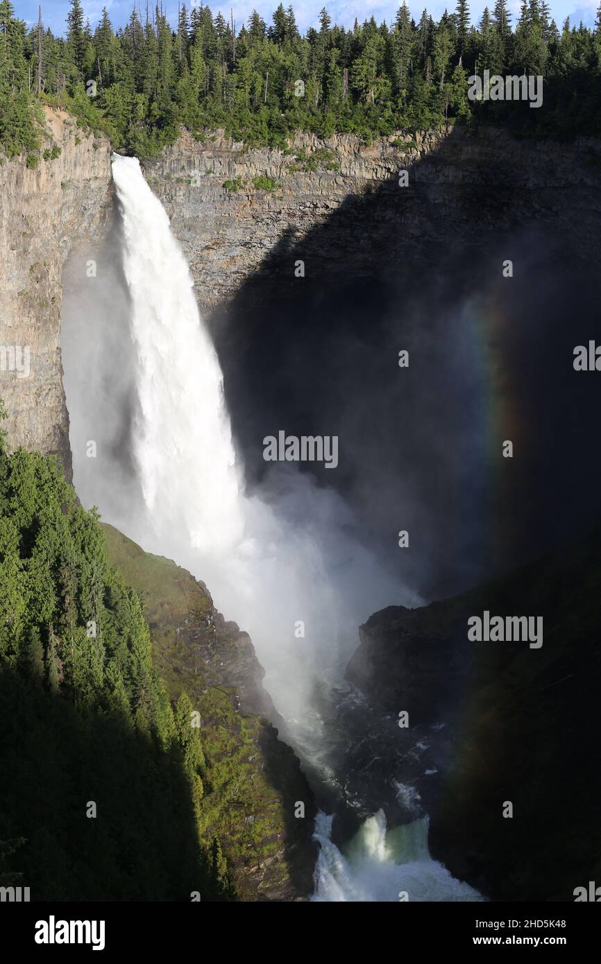 Rainbow falls provincial park hi-res stock photography and images - Alamy