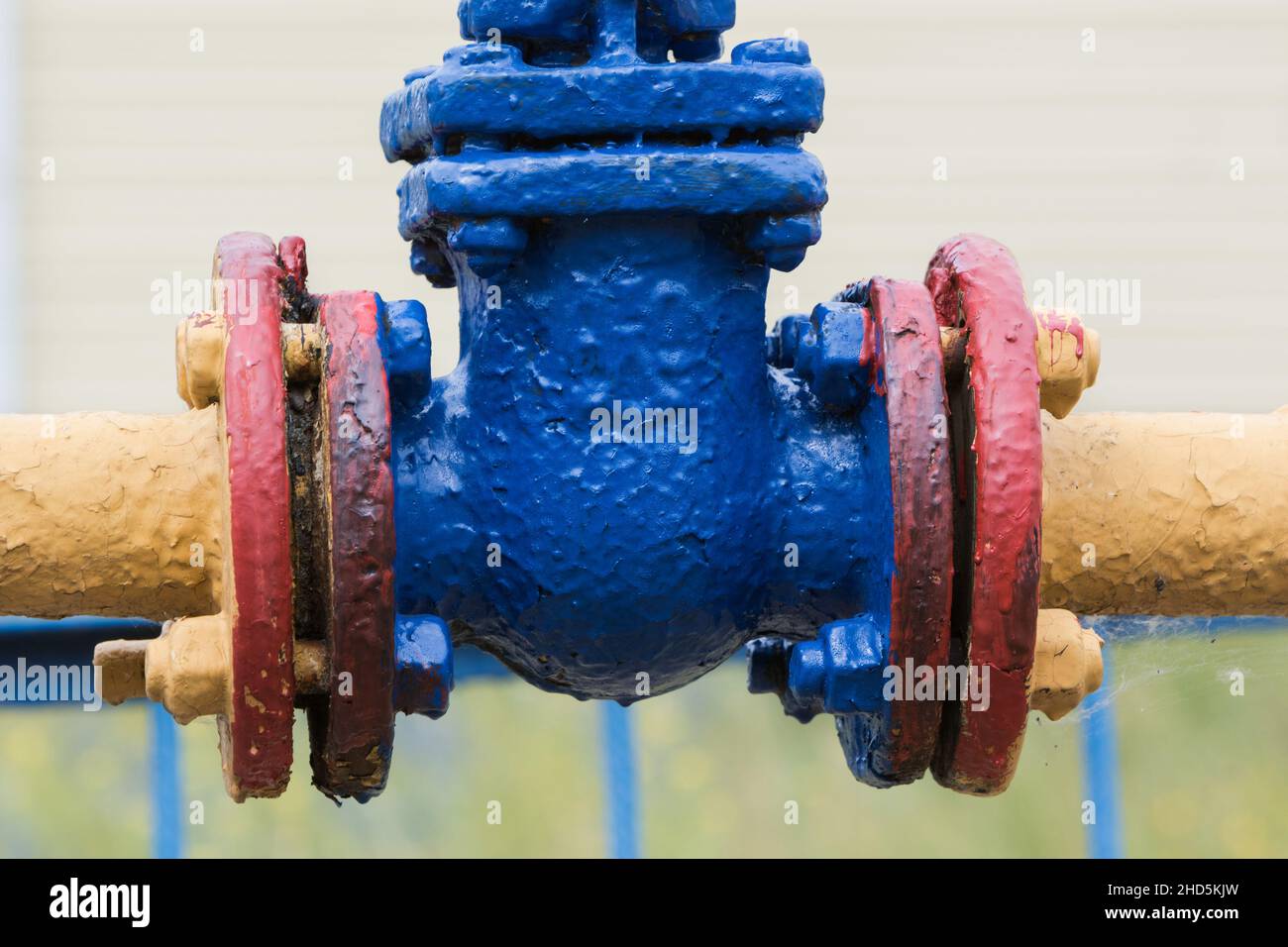 Flanged pipe hi-res stock photography and images - Alamy