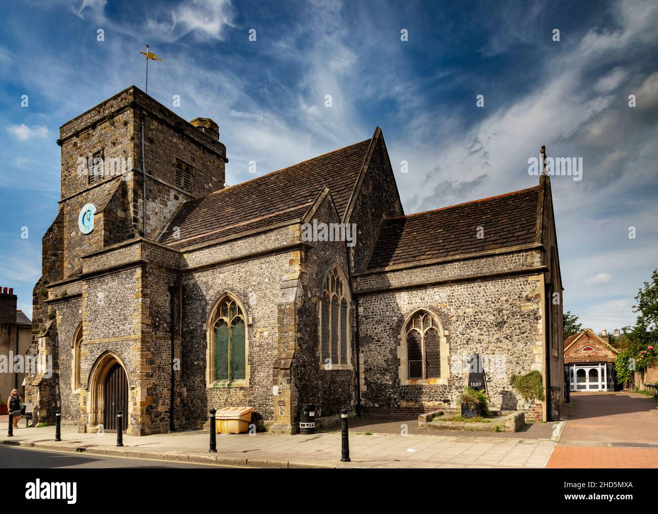 Grade ii listed norman church hi-res stock photography and images - Alamy
