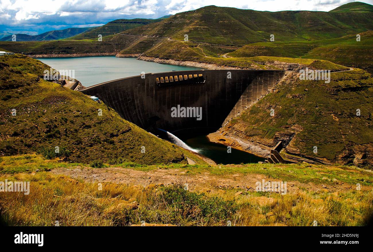 South africa lesotho dam hi-res stock photography and images - Alamy