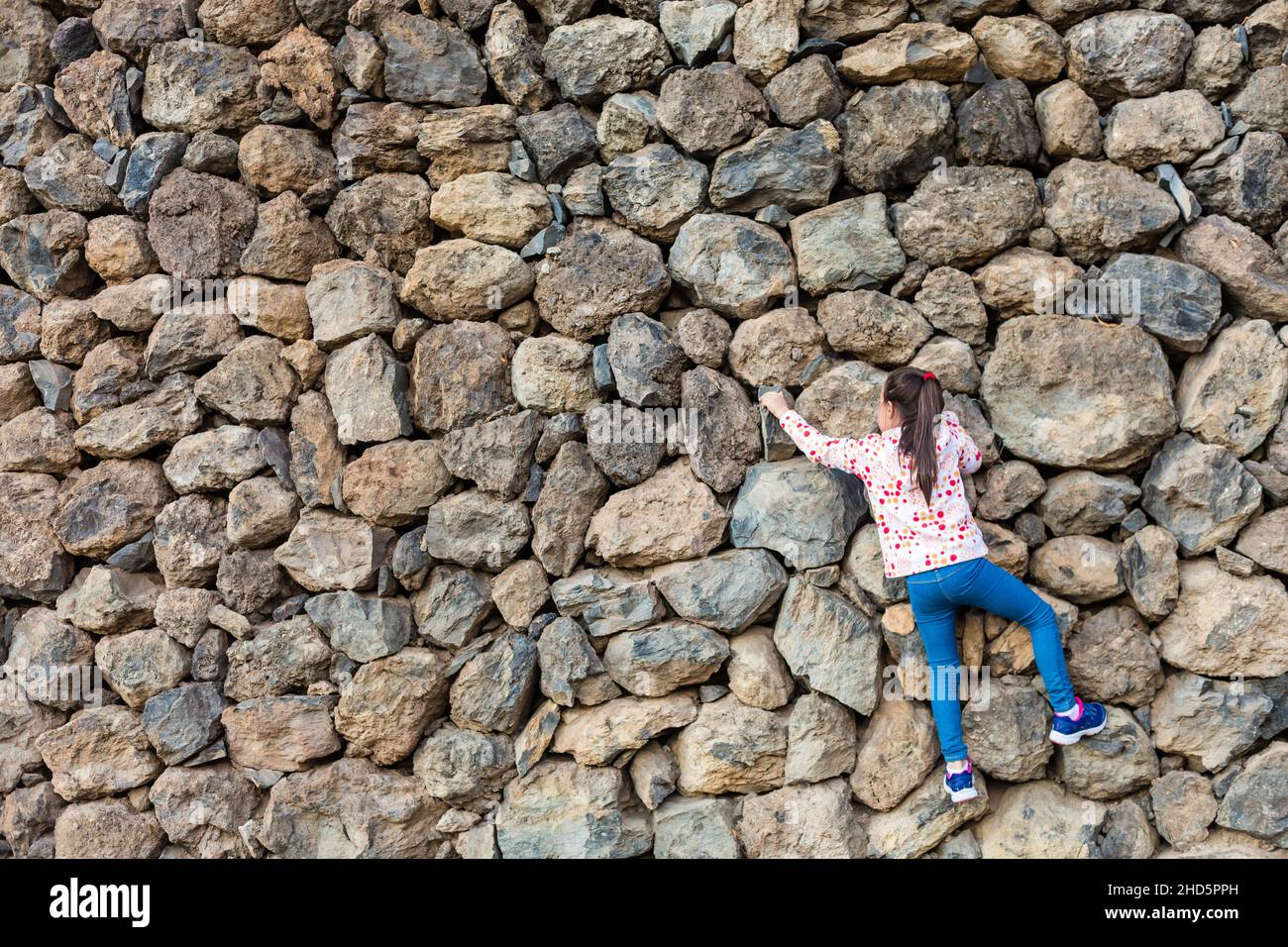 Abstract background of stone wall texture Stock Photo - Alamy