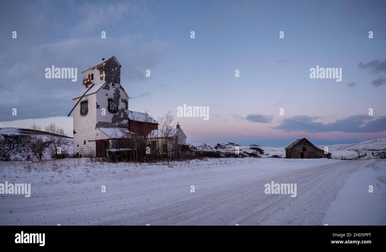 Sharples, Alberta - January 2, 2022: Old P&H grain company elevator in ...