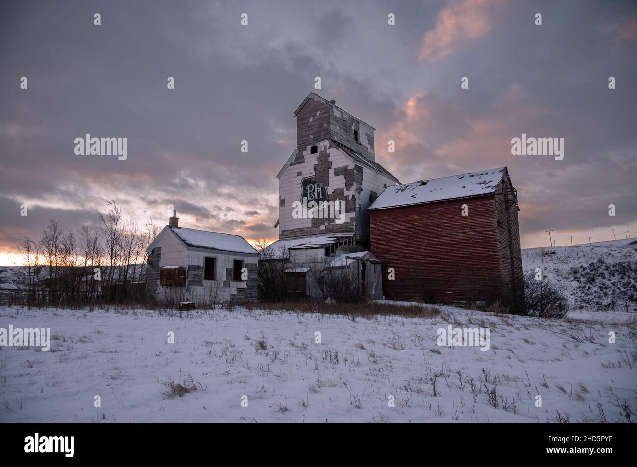 Sharples, Alberta - January 2, 2022: Old P&H grain company elevator in ...