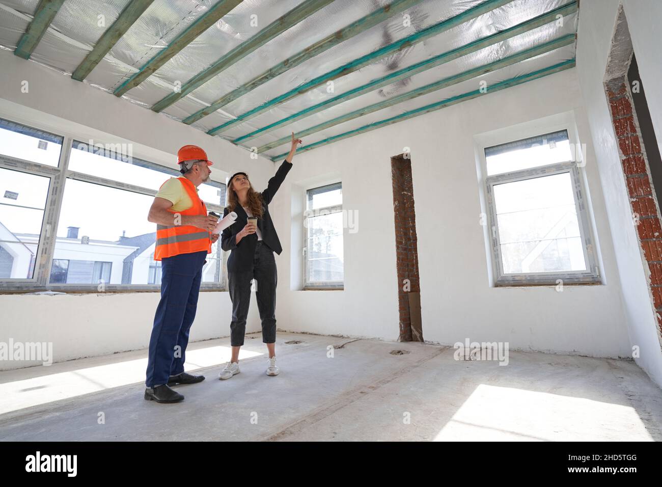 Pointing to the ceiling hi-res stock photography and images - Alamy