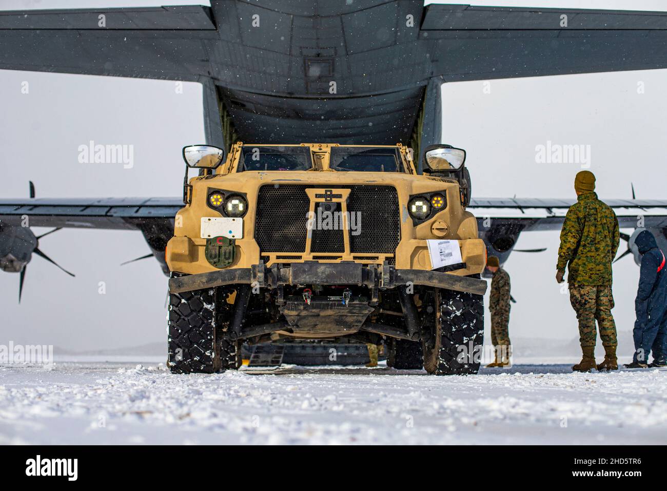 Marine corps c 130 hercules hi-res stock photography and images - Alamy
