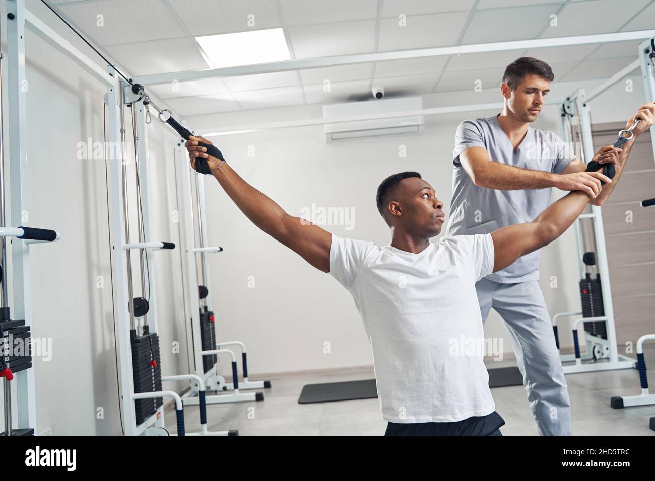 Physiotherapy session hi-res stock photography and images - Alamy