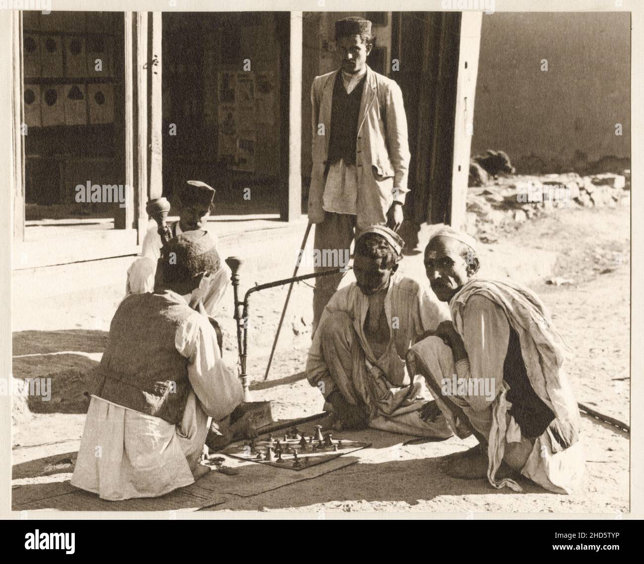 Chess india history hi-res stock photography and images - Alamy