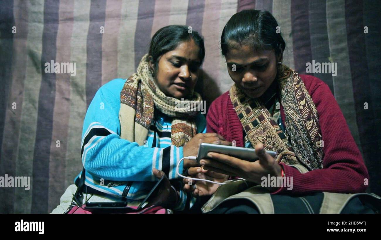 WRITING WITH FIRE, 2021. © Music Box Films / Courtesy Everett ...