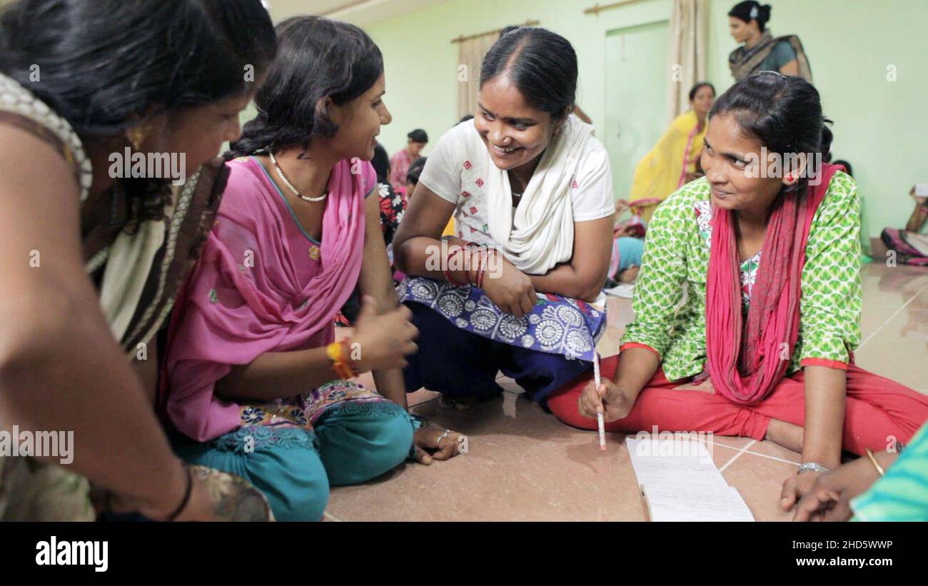 WRITING WITH FIRE, 2021. © Music Box Films / Courtesy Everett ...