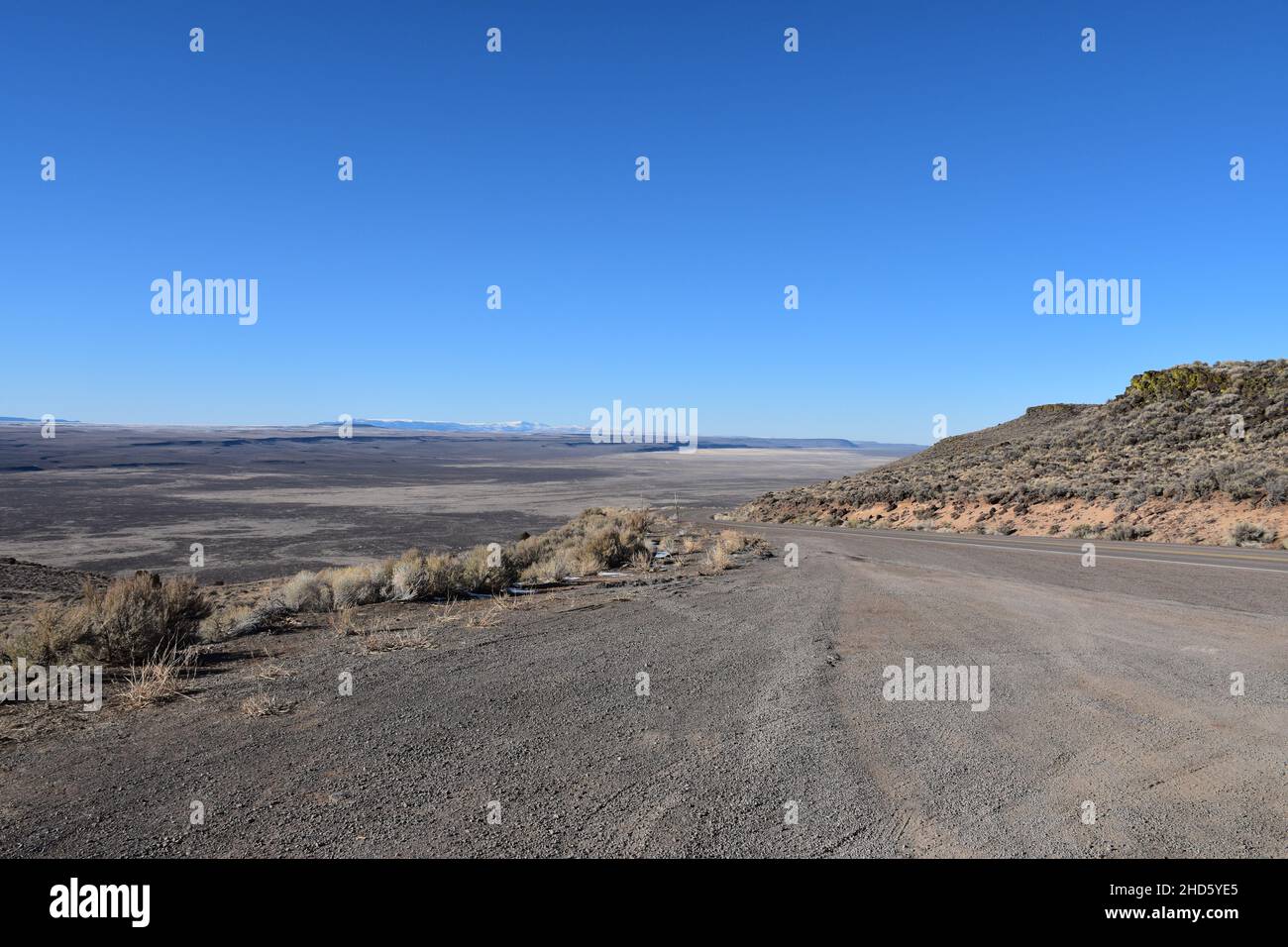 Views back across south eastern Oregon from the Langslet Monument Rest ...