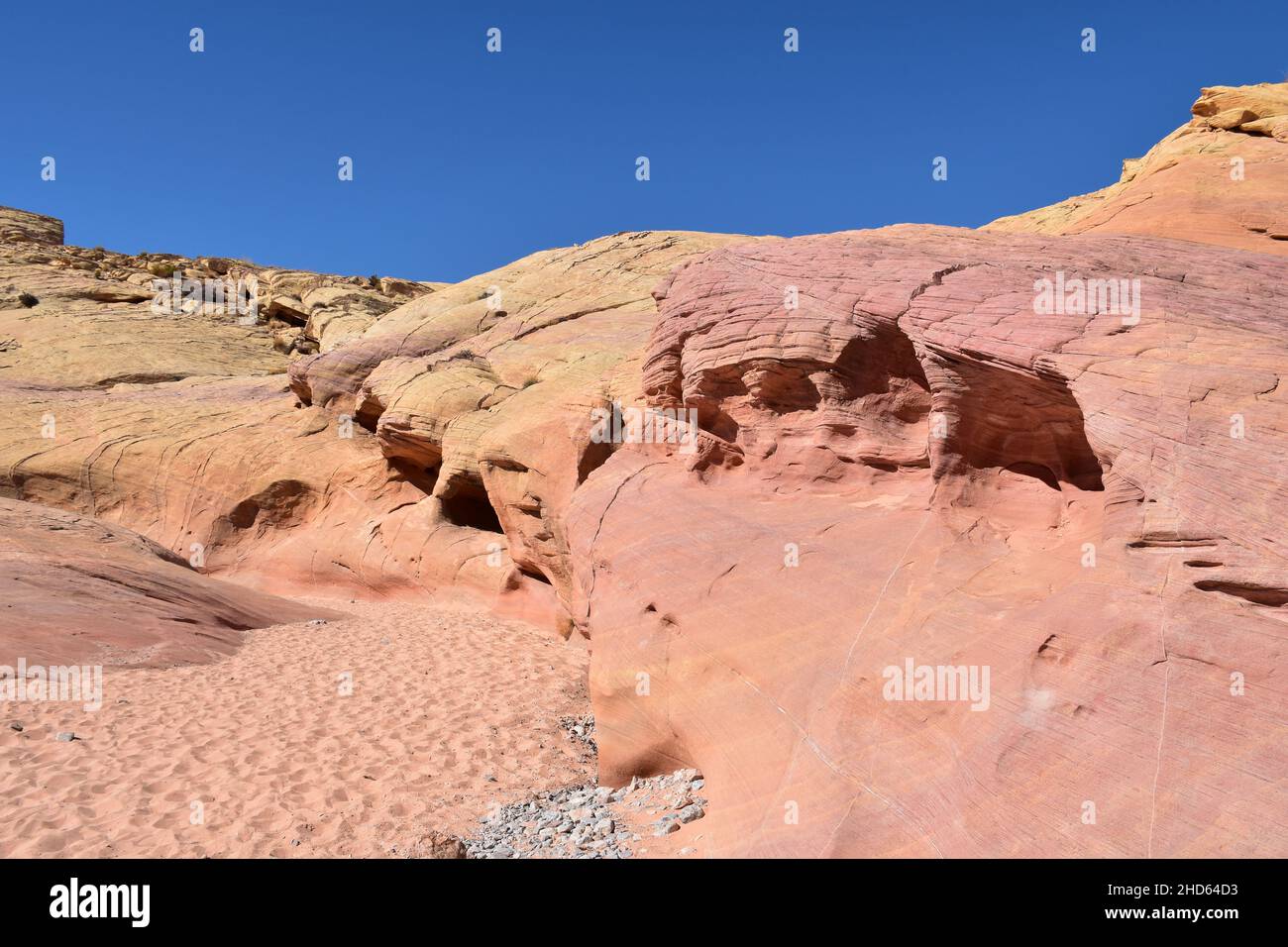 Spectacular sandstone rock formations, patterns and colours at the ...