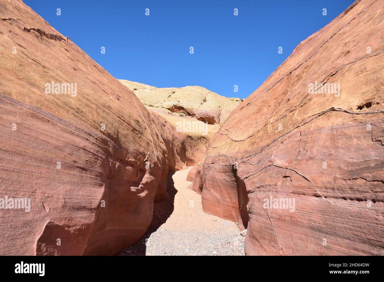 Spectacular sandstone rock formations, patterns and colours at the ...