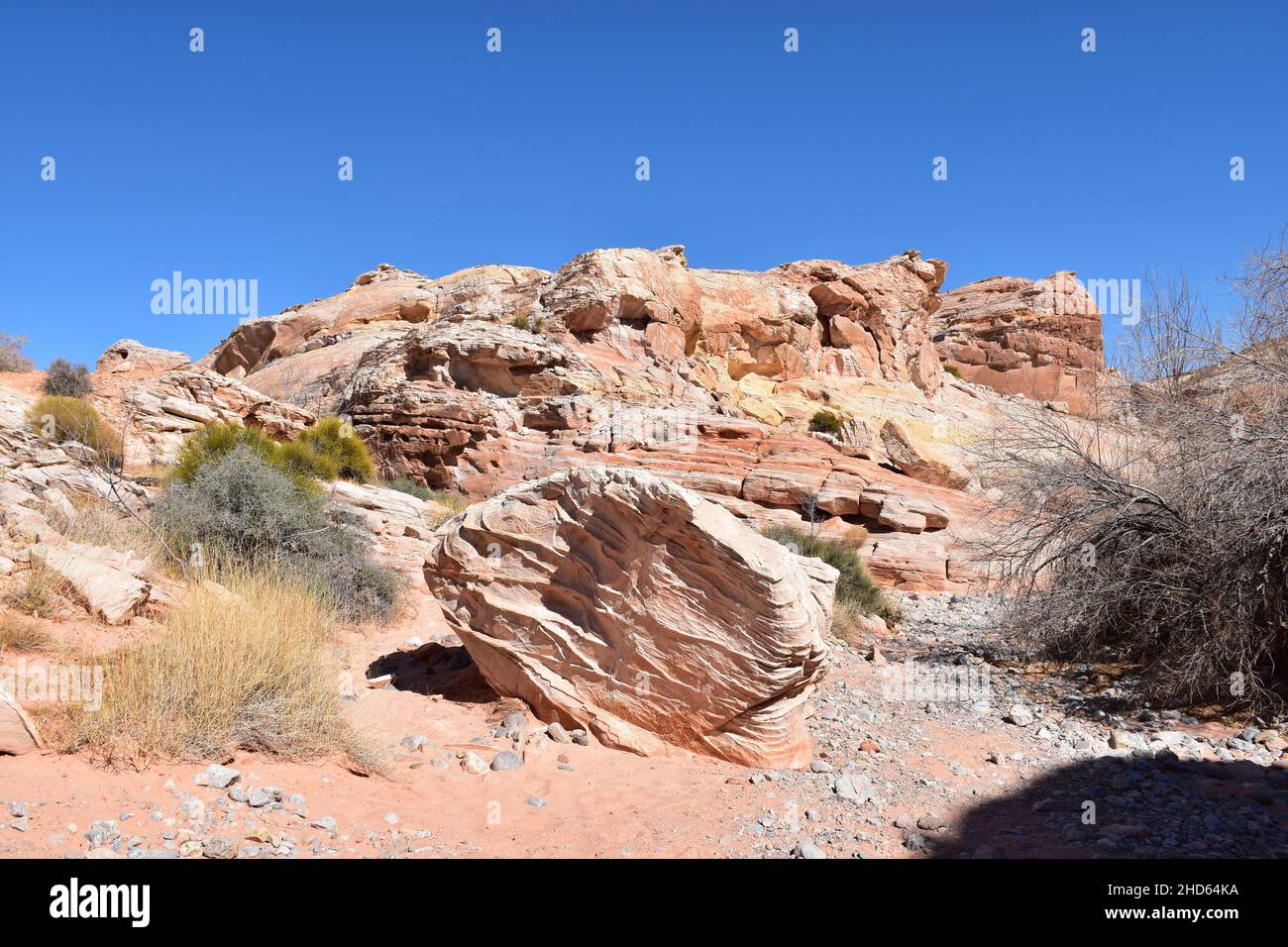 Spectacular sandstone rock formations, patterns and colours at the ...