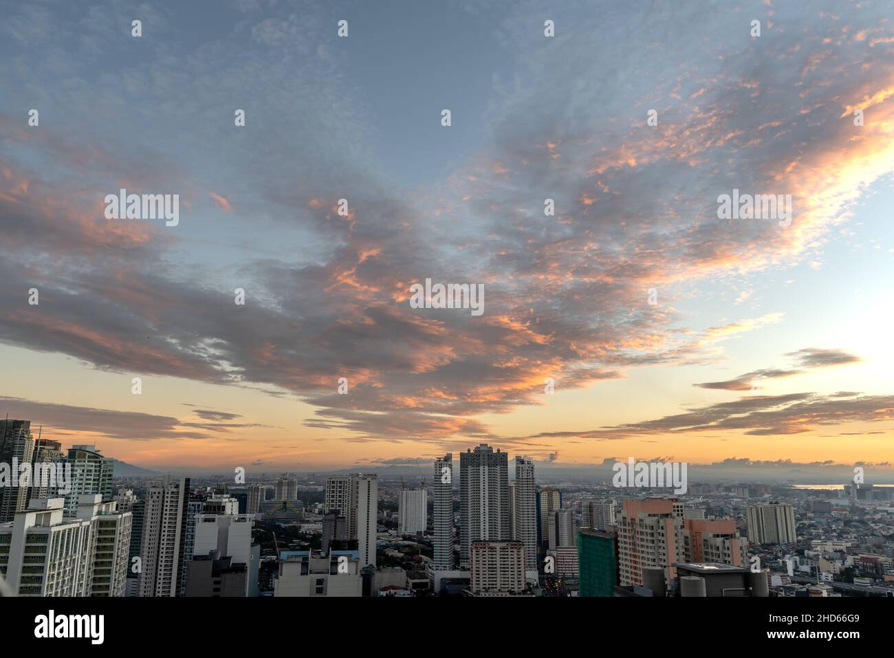 beautiful sunset and skylines at Manila, Philippines Stock Photo - Alamy