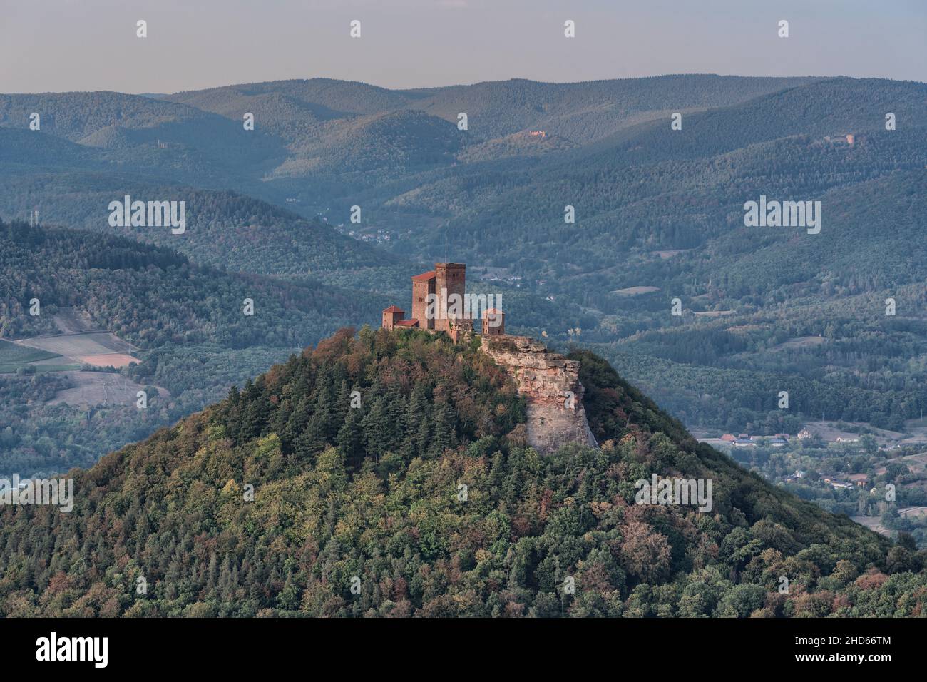 Trifels castle hi-res stock photography and images - Alamy