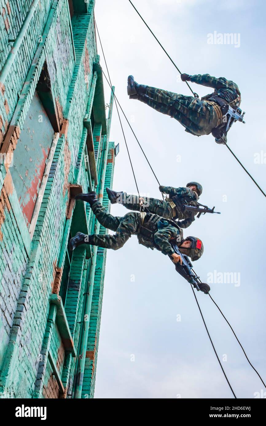 BEIHAI, CHINA - JANUARY 4, 2022 - Members of special operations forces ...