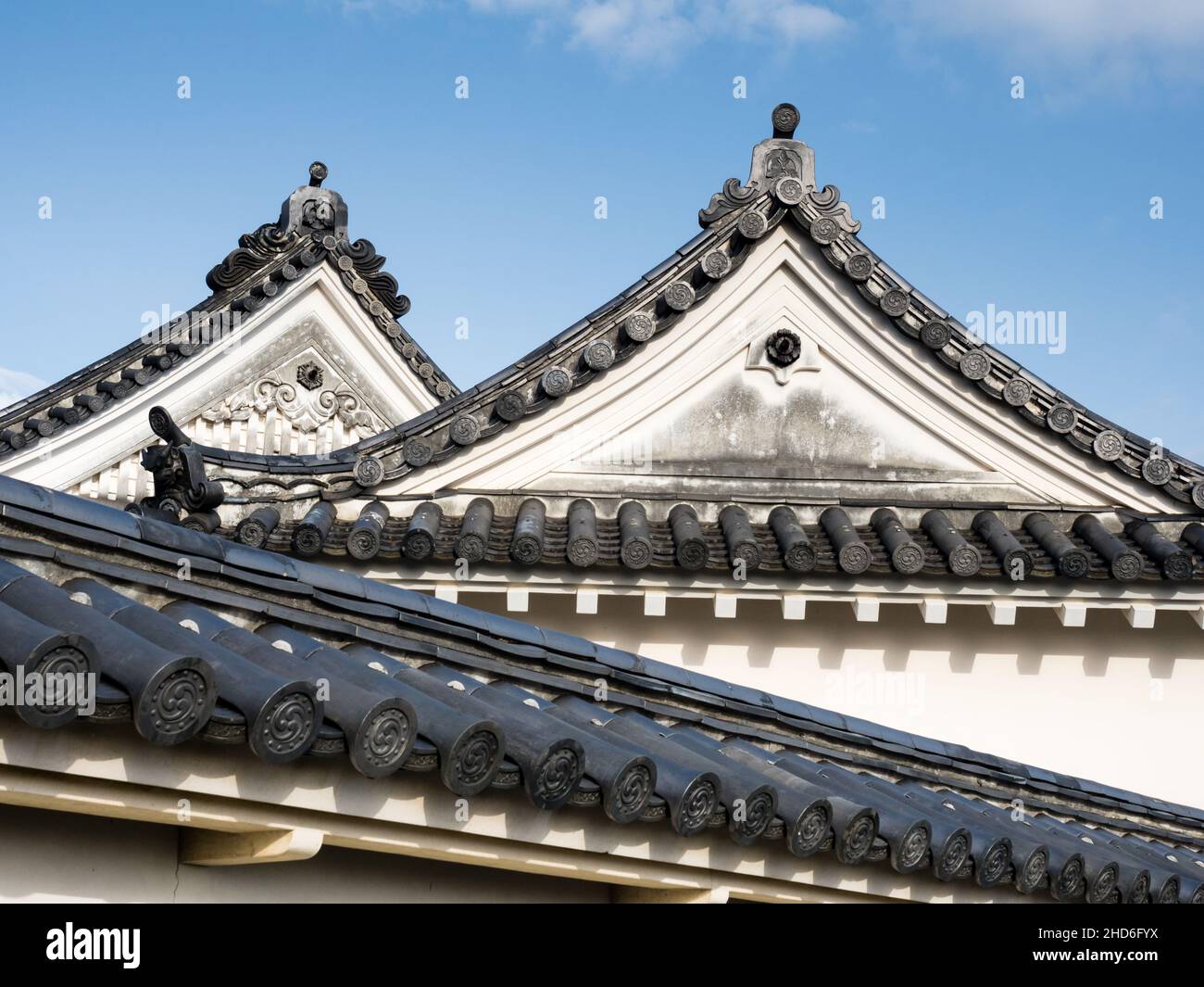 Kochi, Japan - April 6, 2018: White walls and towers of Kochi castle ...