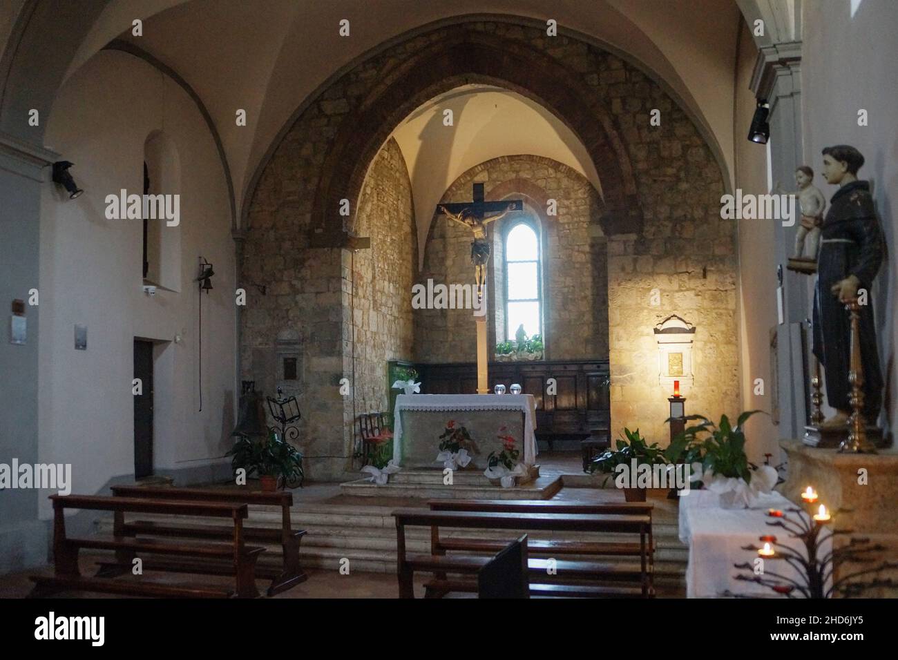 Church of Santa Maria, Interior, Medieval village of Monteriggioni ...