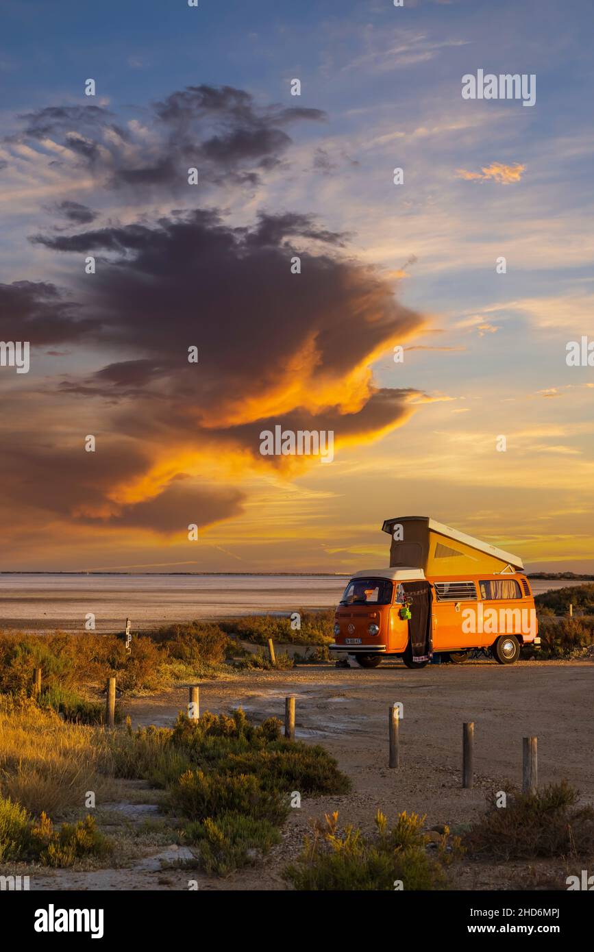 Camper van life hi-res stock photography and images - Alamy