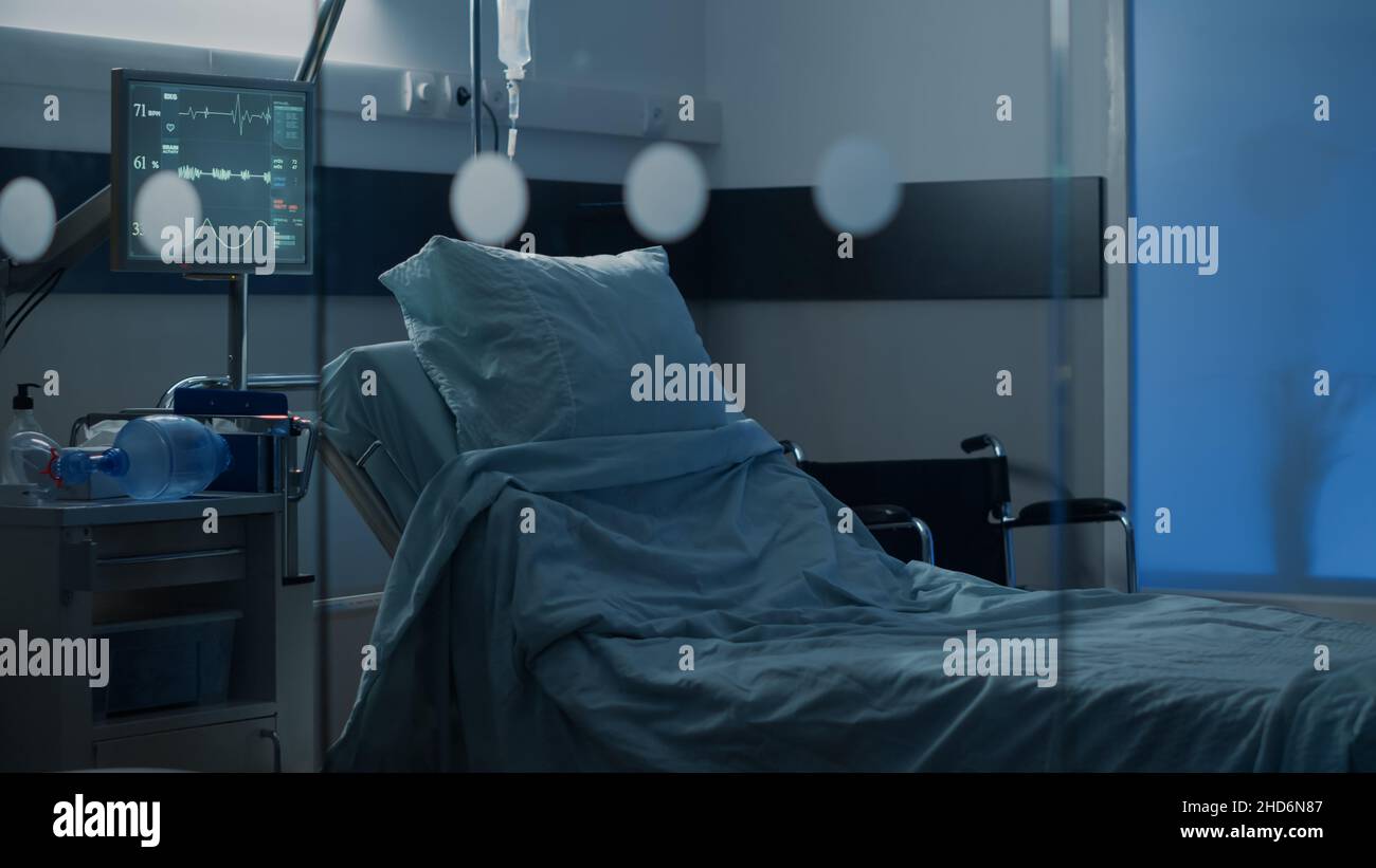 Empty bed in hospital ward designed for emergency problems and surgery ...