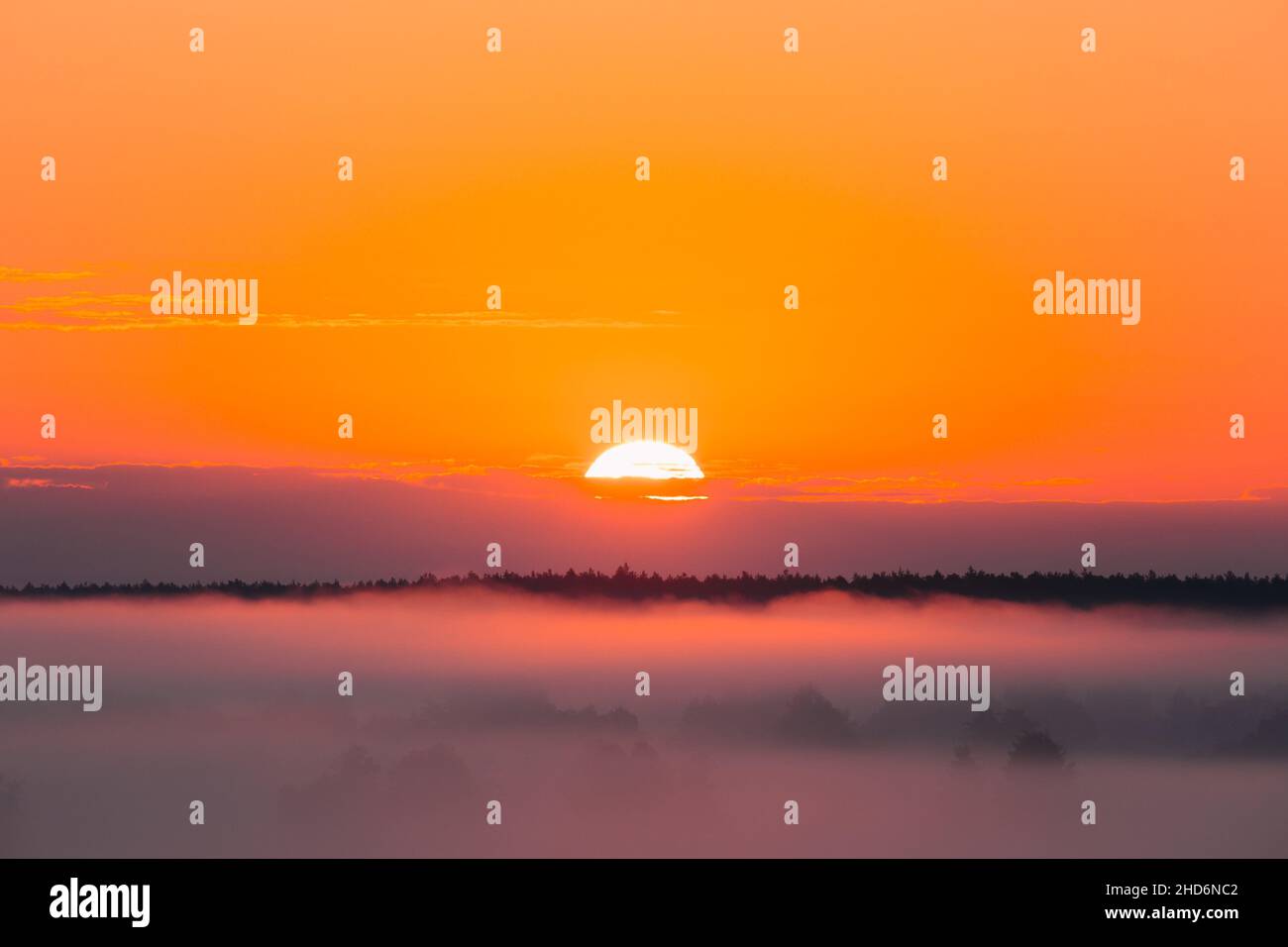White nature landscape sun hi-res stock photography and images - Alamy