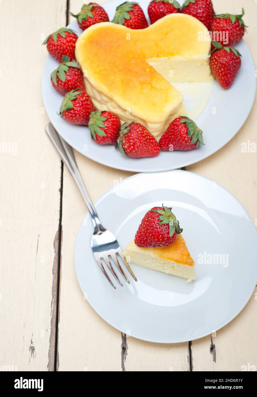 heart shaped cheesecake with strawberryes ideal cake for valentine day ...
