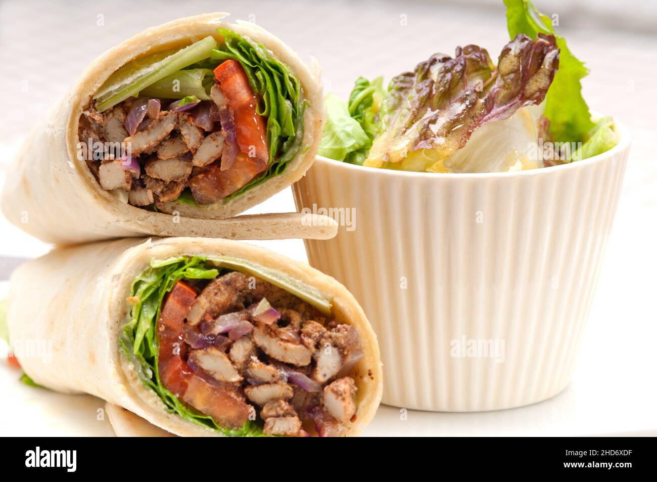 Shawarma middle east hi-res stock photography and images - Alamy
