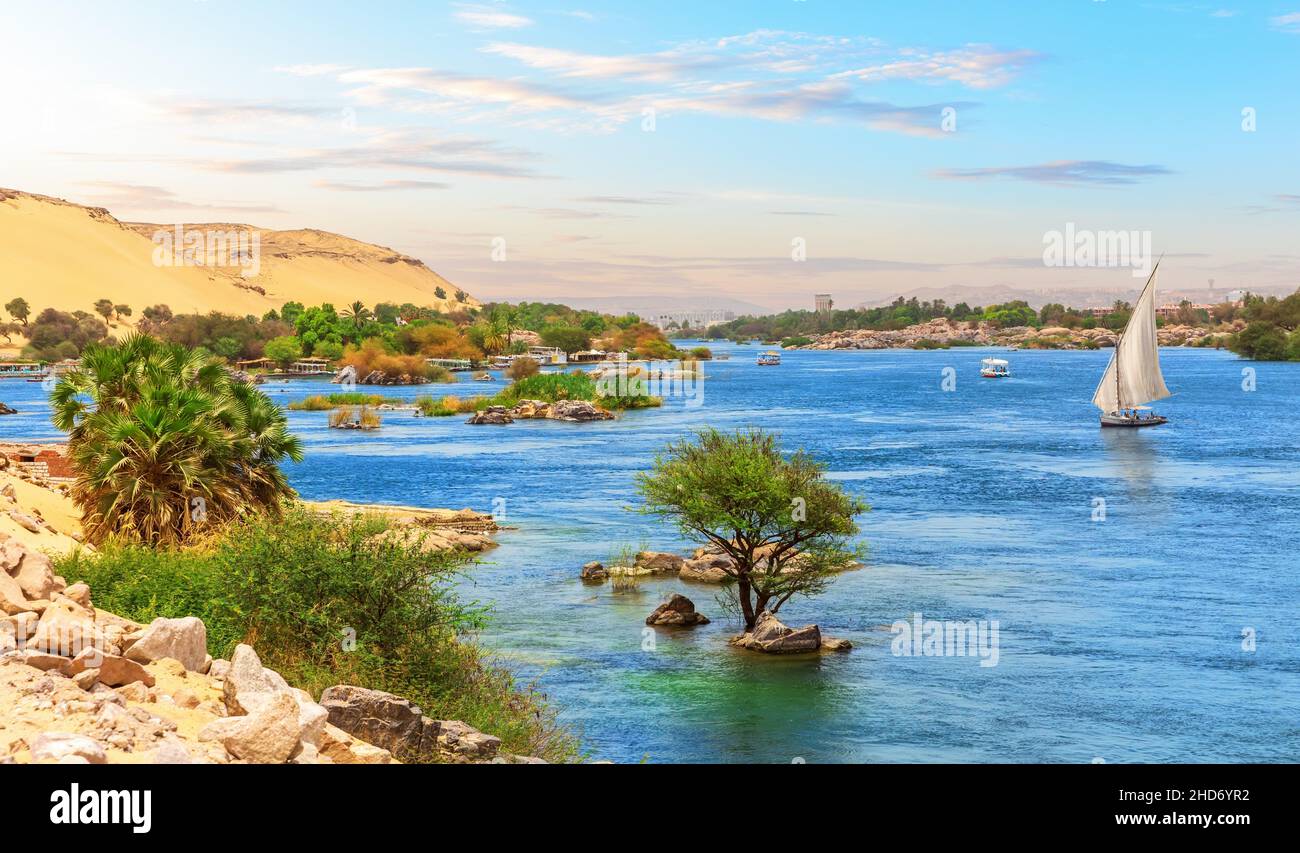 Blue nile egypt hi-res stock photography and images - Alamy