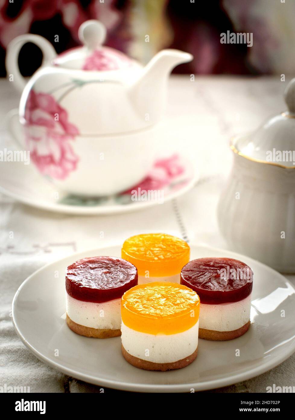 Group of cakes High Resolution Stock Photography and Images - Alamy