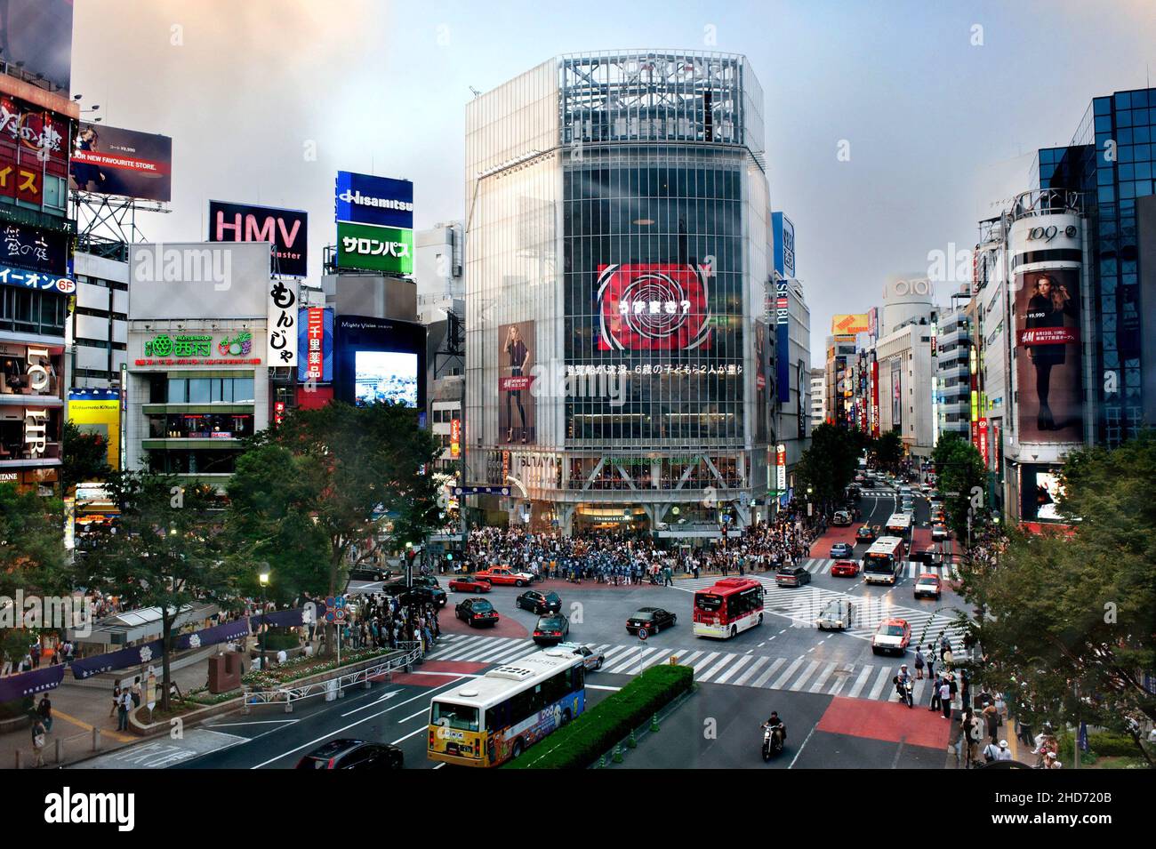 Shibuya Crossing Sign High Resolution Stock Photography and Images - Alamy