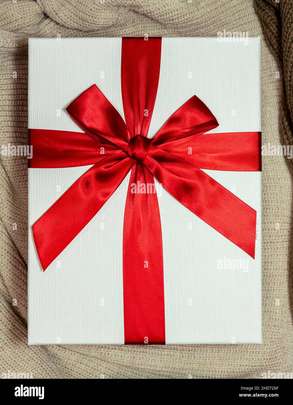 Present top hi-res stock photography and images - Alamy