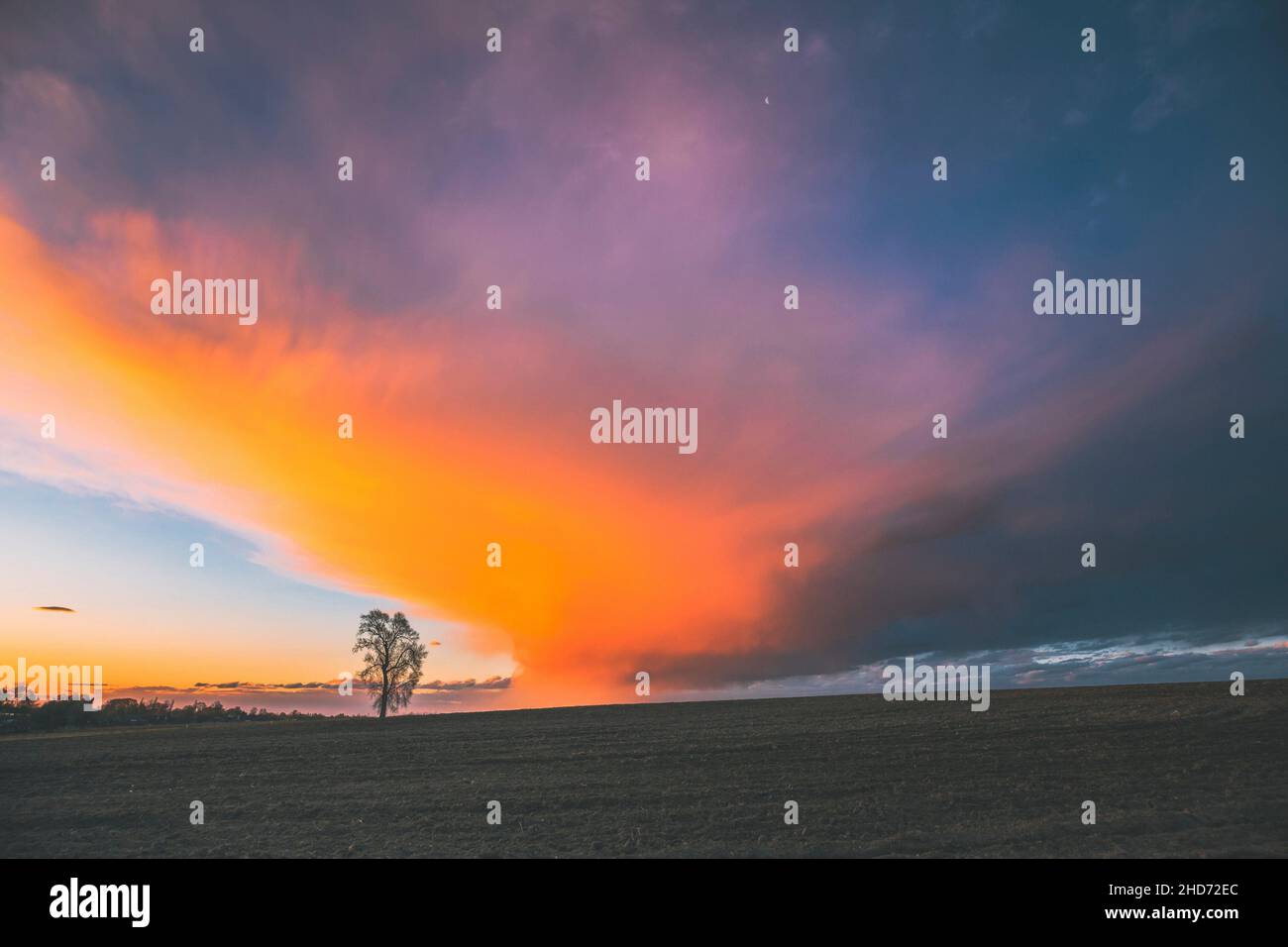 Timelapse sunrise hi-res stock photography and images - Alamy