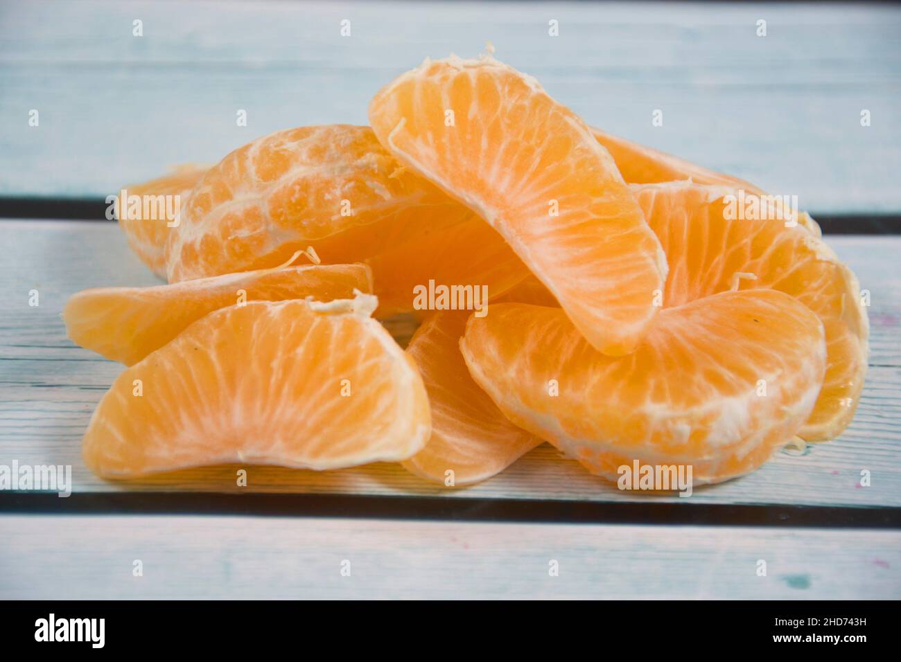 Tangerine piece hi-res stock photography and images - Alamy