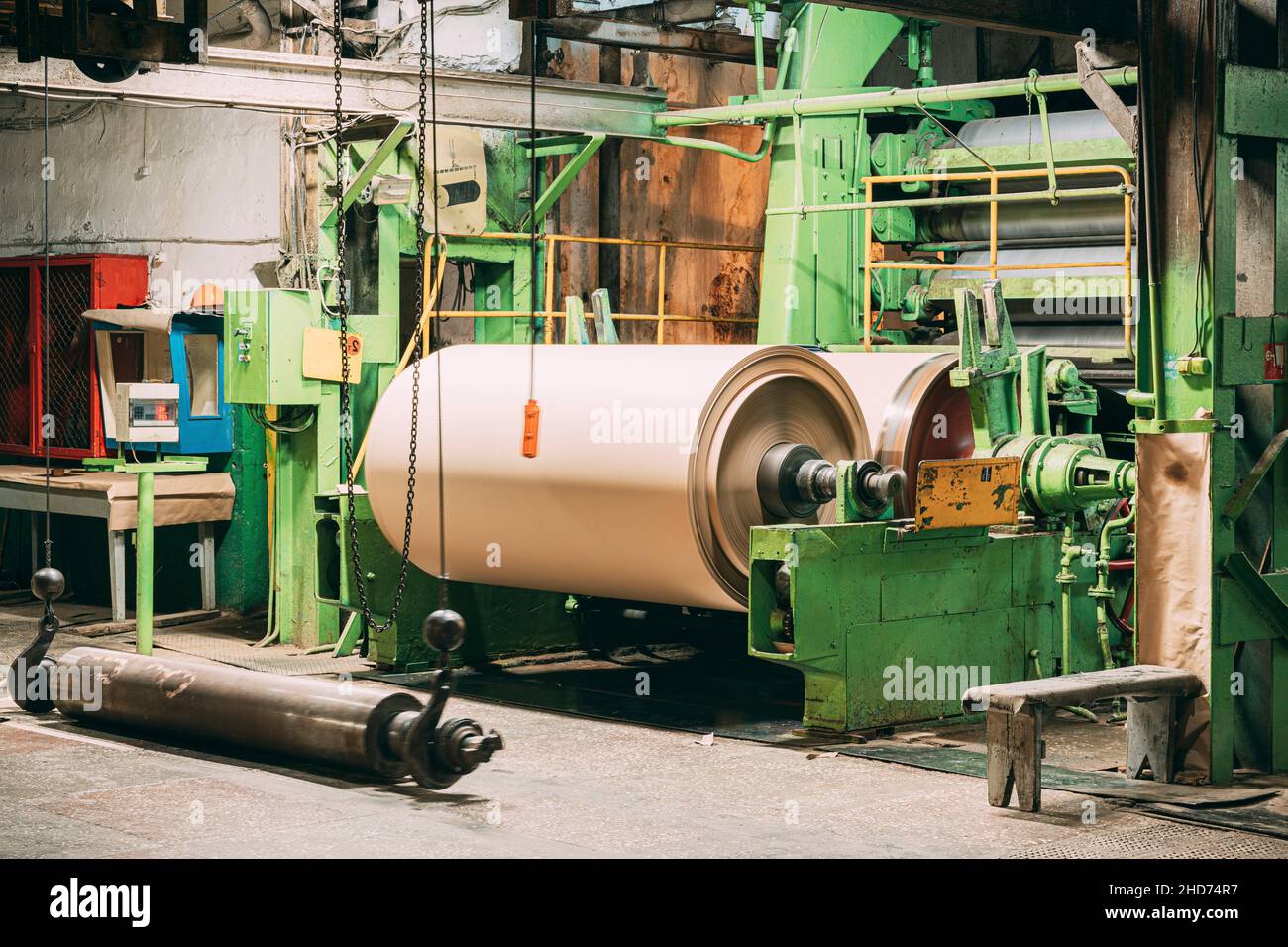 Work paper mill hi-res stock photography and images - Alamy