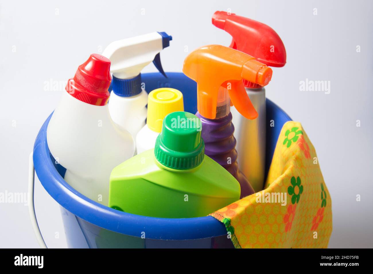 House clean hi-res stock photography and images - Alamy